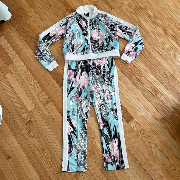 Nike | Jackets & Coats | Nike Floral Jacket Pants Set | Poshmark